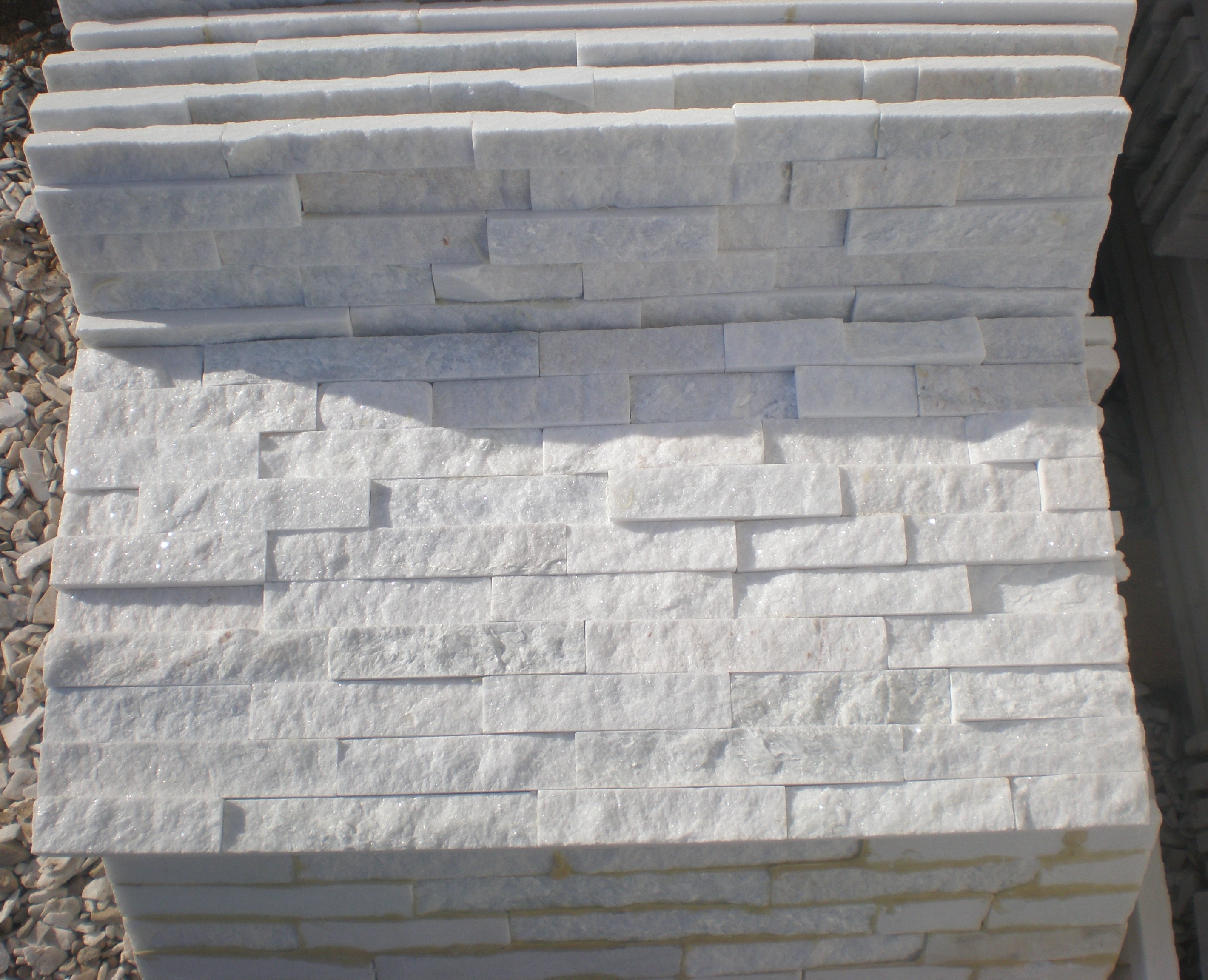 Snow White Quartzite Stone Cladding Super White Quartzite Stone Veneer ...
